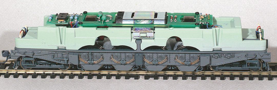 Comment digitaliser la 2D2 9100 de Roco ? - Rail Miniature Flash - Magazine